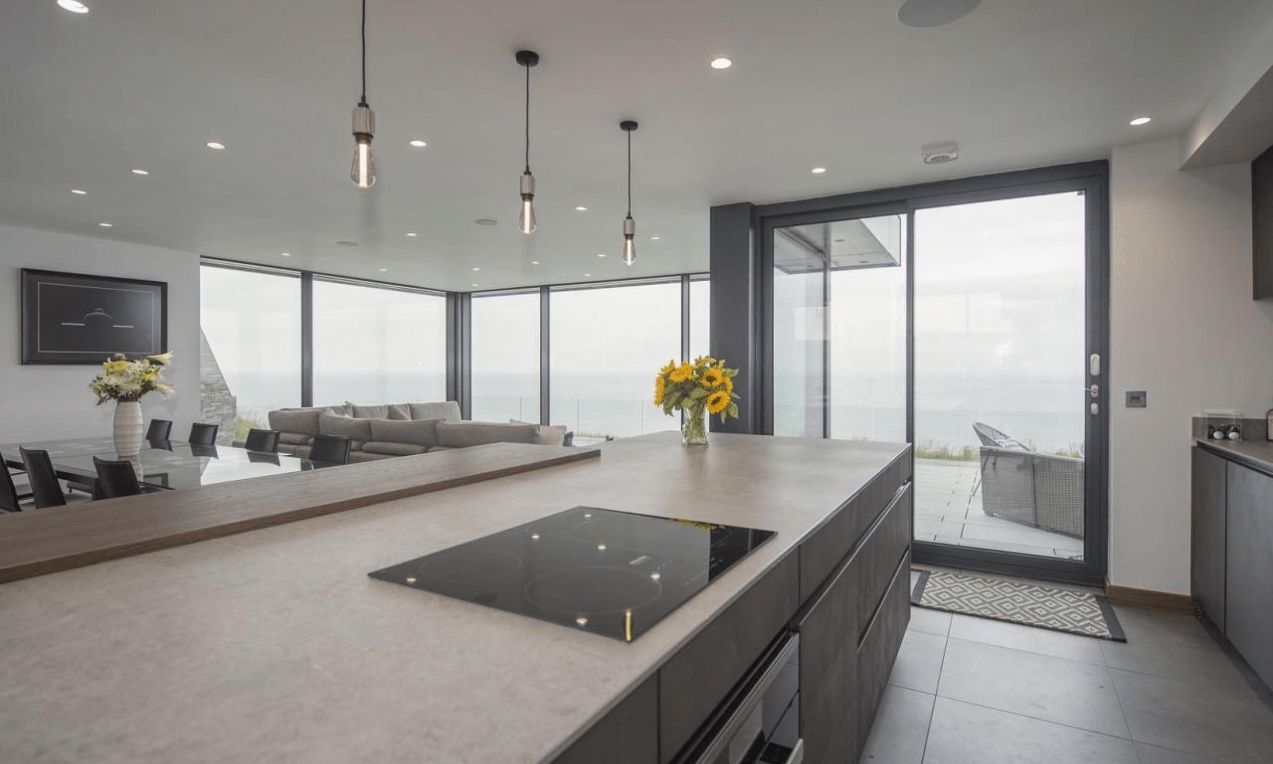 Breath-Taking Contemporary Cliff-Top Kitchen - Tolle Kitchens